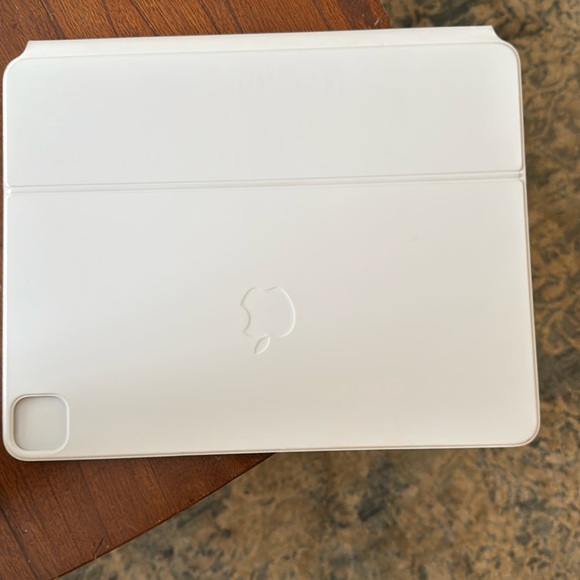 Apple | Tablets & Accessories | Ipad Pro 29 Magic Keyboard | Poshmark